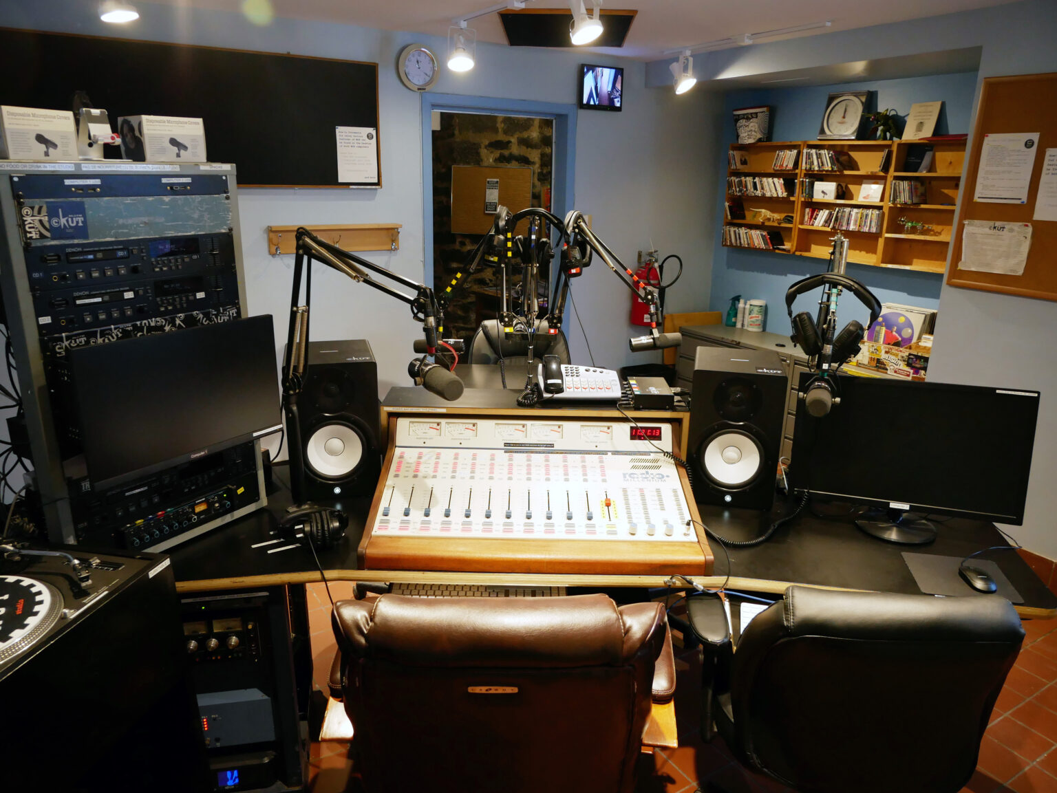 CKUT Studios | CKUT 90.3 FM